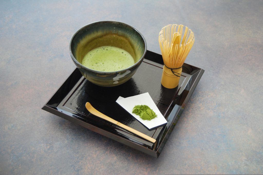Discovering the Beauty of the Japanese Tea Ceremony: History & Basics ...